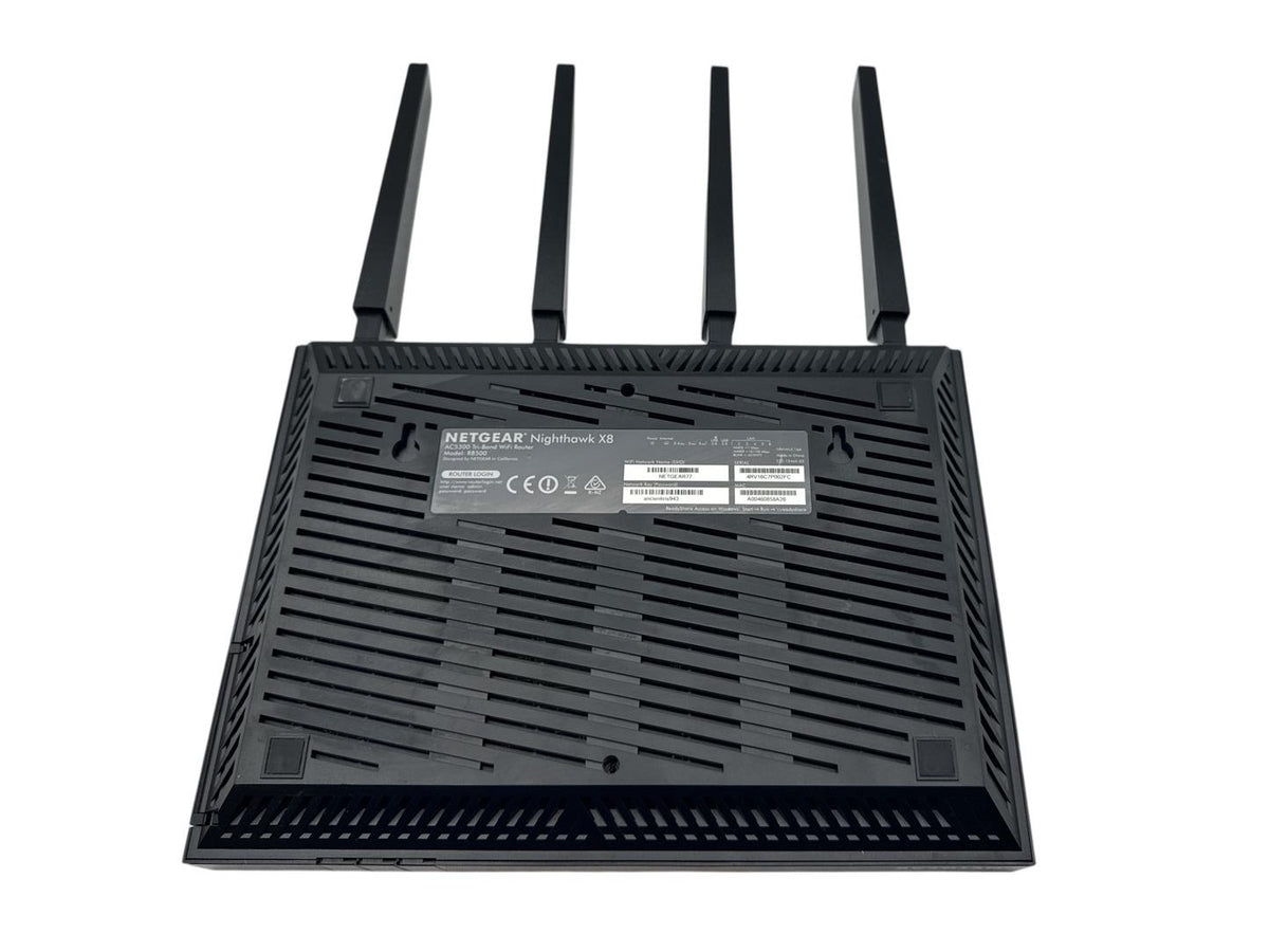 Trådlös router Netgear R8500 Nighthawk X8 AC5300 (Beg) – Strängnäs Datorer AB